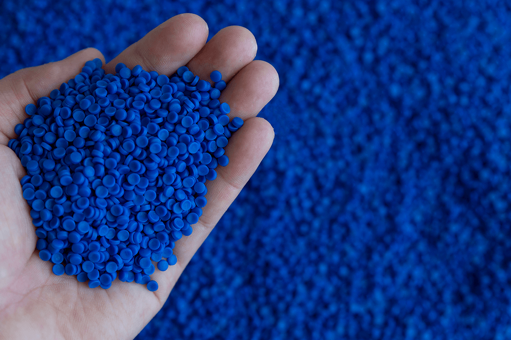 Molding Custom Parts and Components with Delrin® - Southwest Plastics